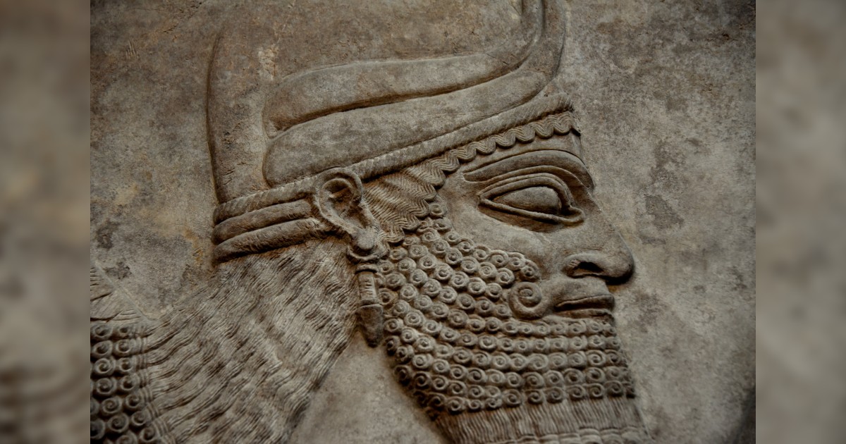 Deciphering the Assyrian Stone Reliefs - Ancient History X