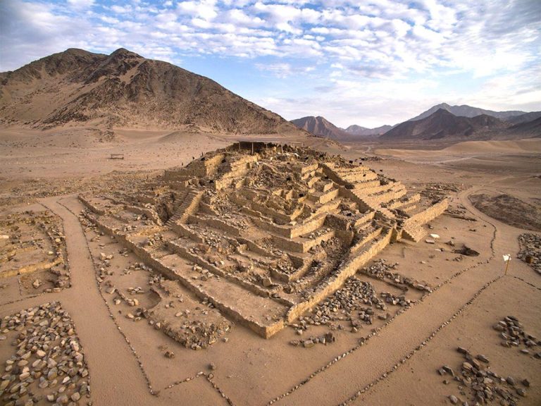 Caral Supe Ancient Pyramid Builders of Peru - Ancient History X